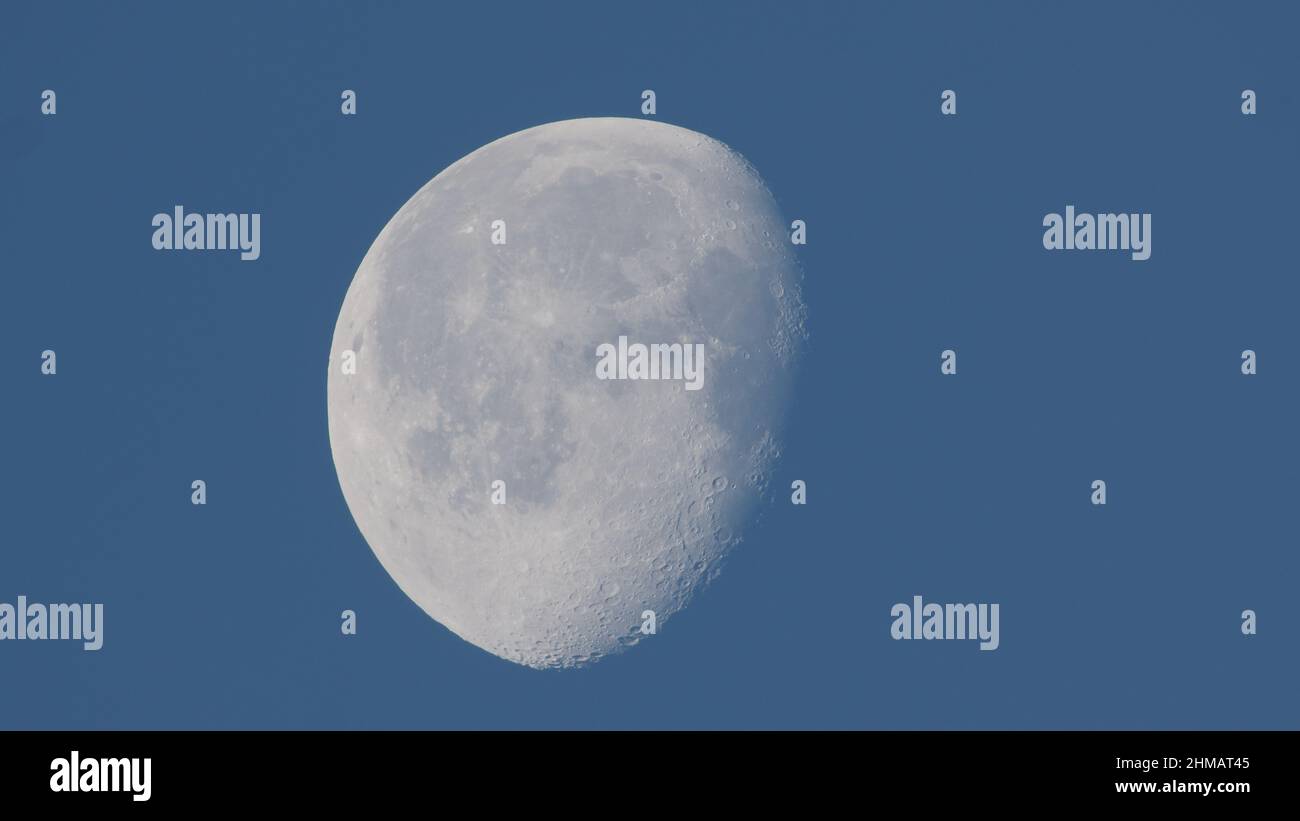 Lunar phase hi-res stock photography and images - Alamy