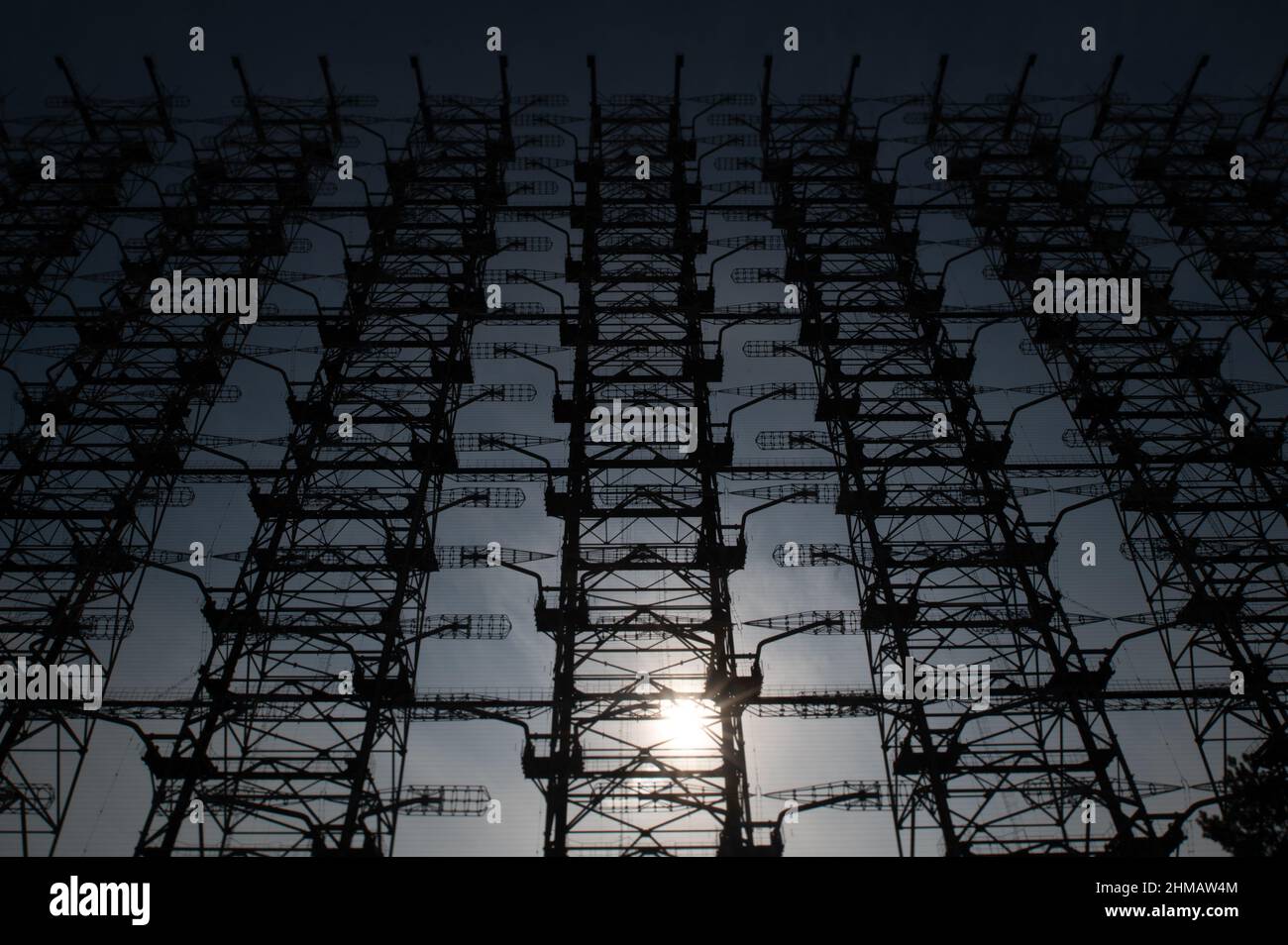 The powerful Duga array was a secret Soviet over-the-horizon radar ...