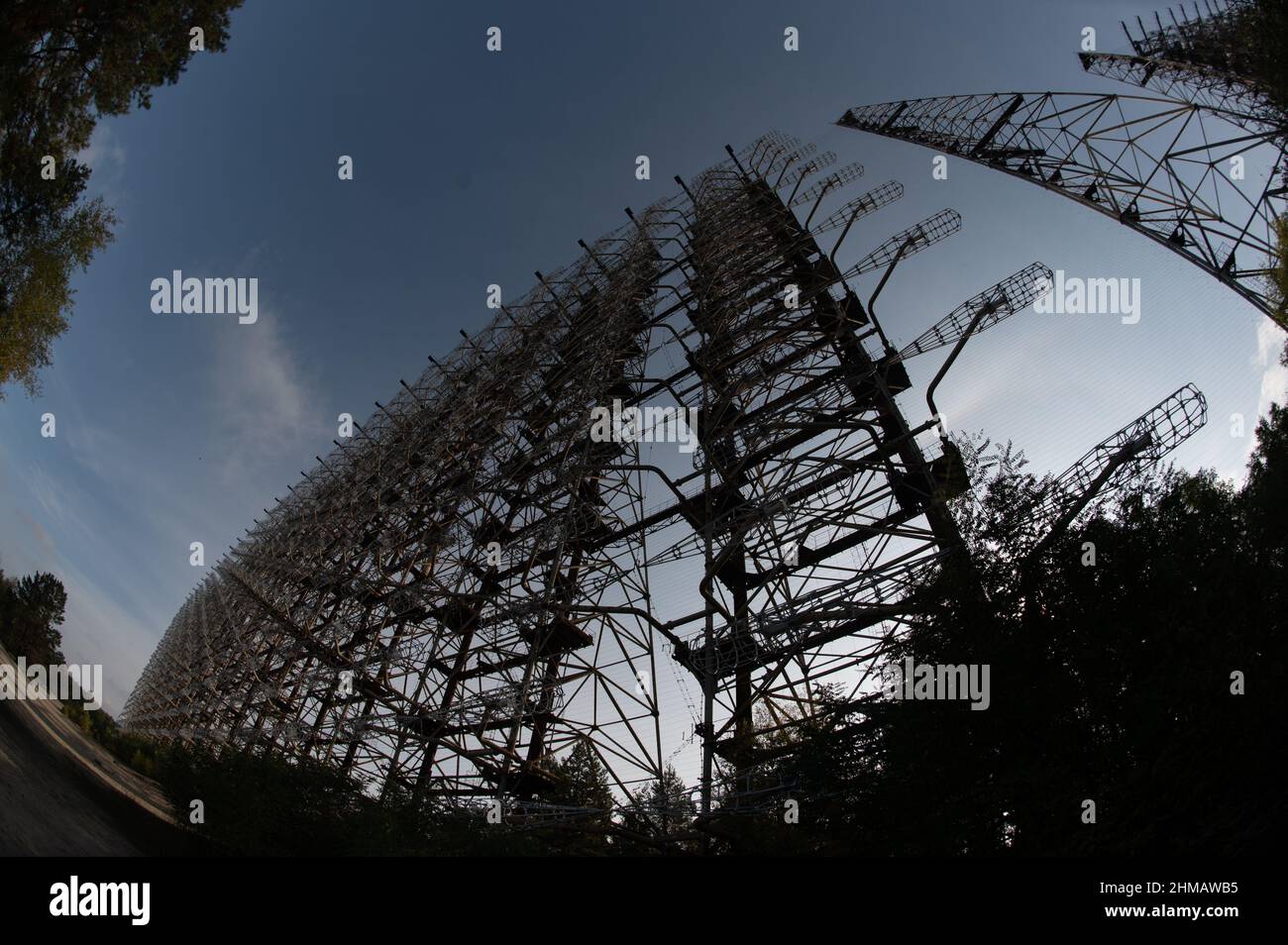 The powerful Duga array was a secret Soviet over-the-horizon radar ...