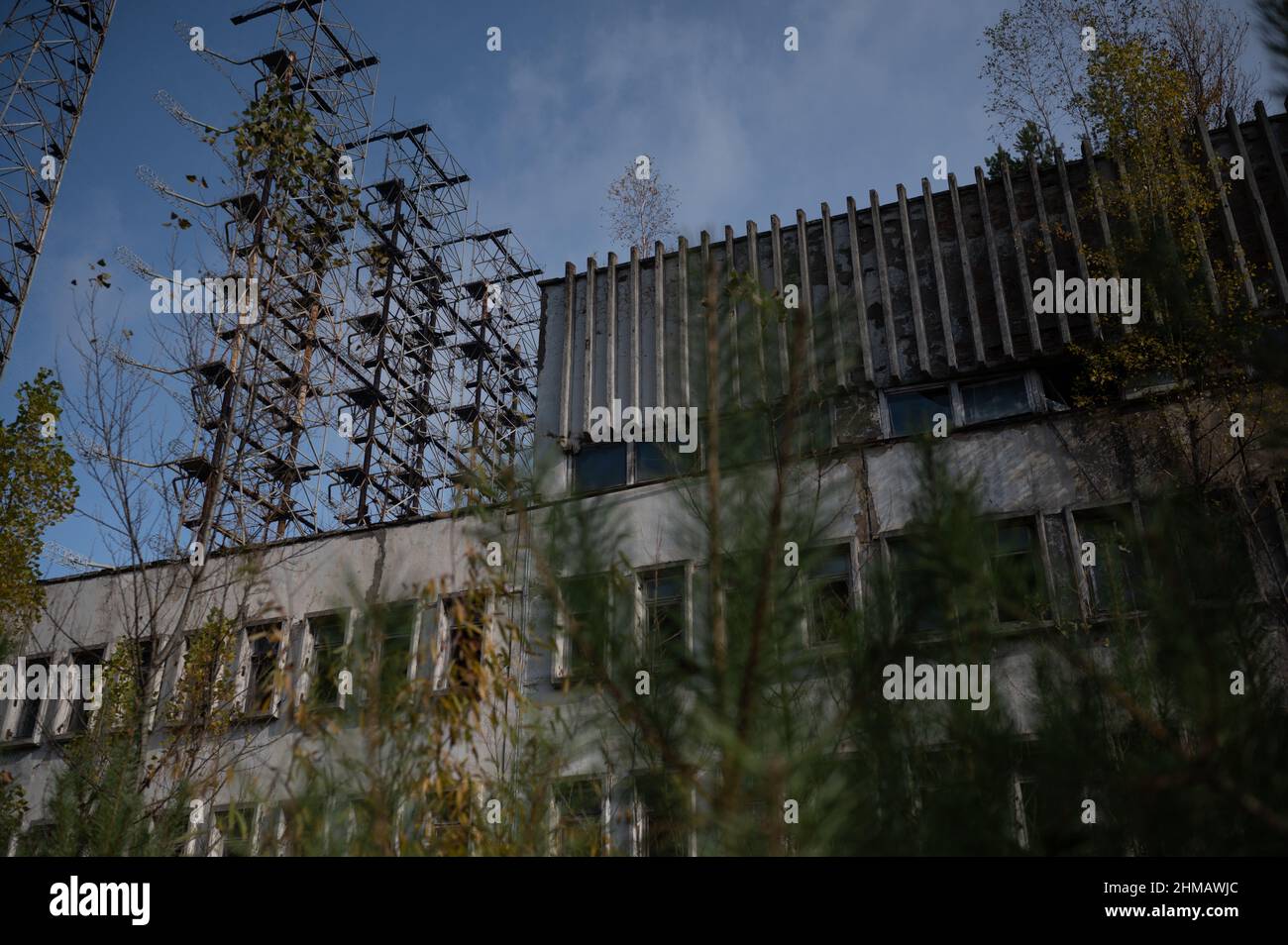 The powerful Duga array was a secret Soviet over-the-horizon radar ...