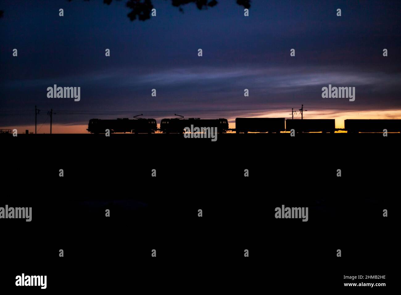 2 Vintage Freightliner class 86 electric locomotiveson the West Coast ...