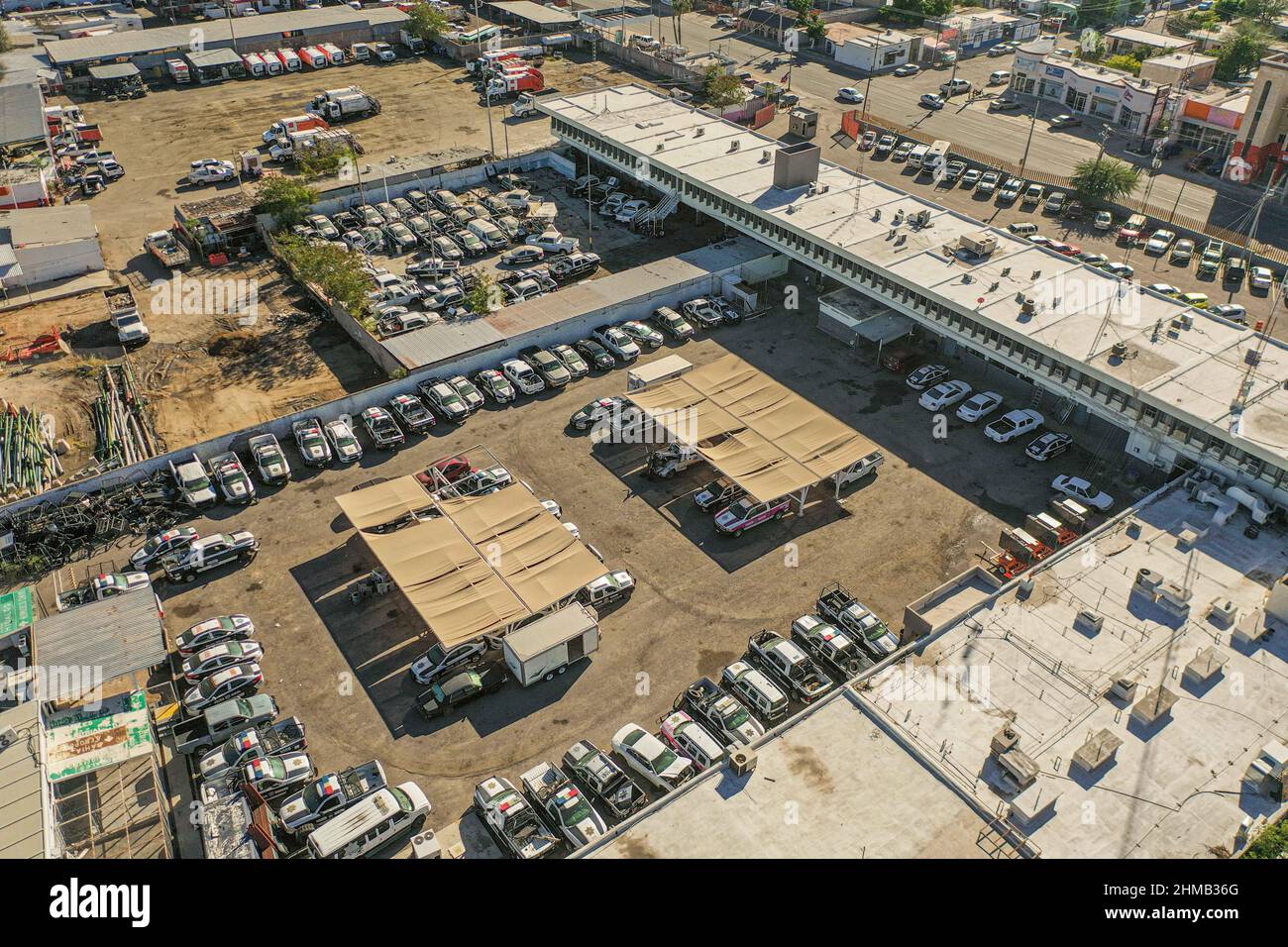 Edificio de seguridad publica hi-res stock photography and images - Alamy