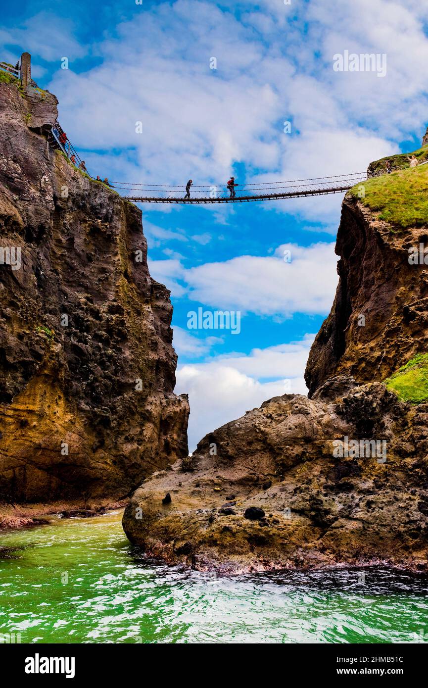 Carrick-a-Rede rope bridge, North Coast, County Antrim, Northern ...