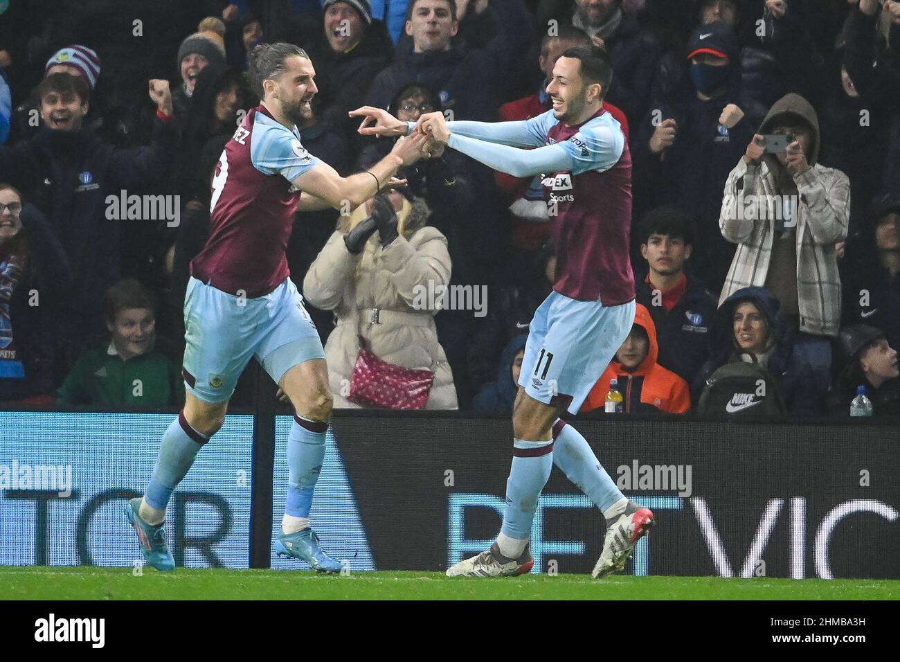 Jay rodriguez celebrates hi-res stock photography and images - Alamy