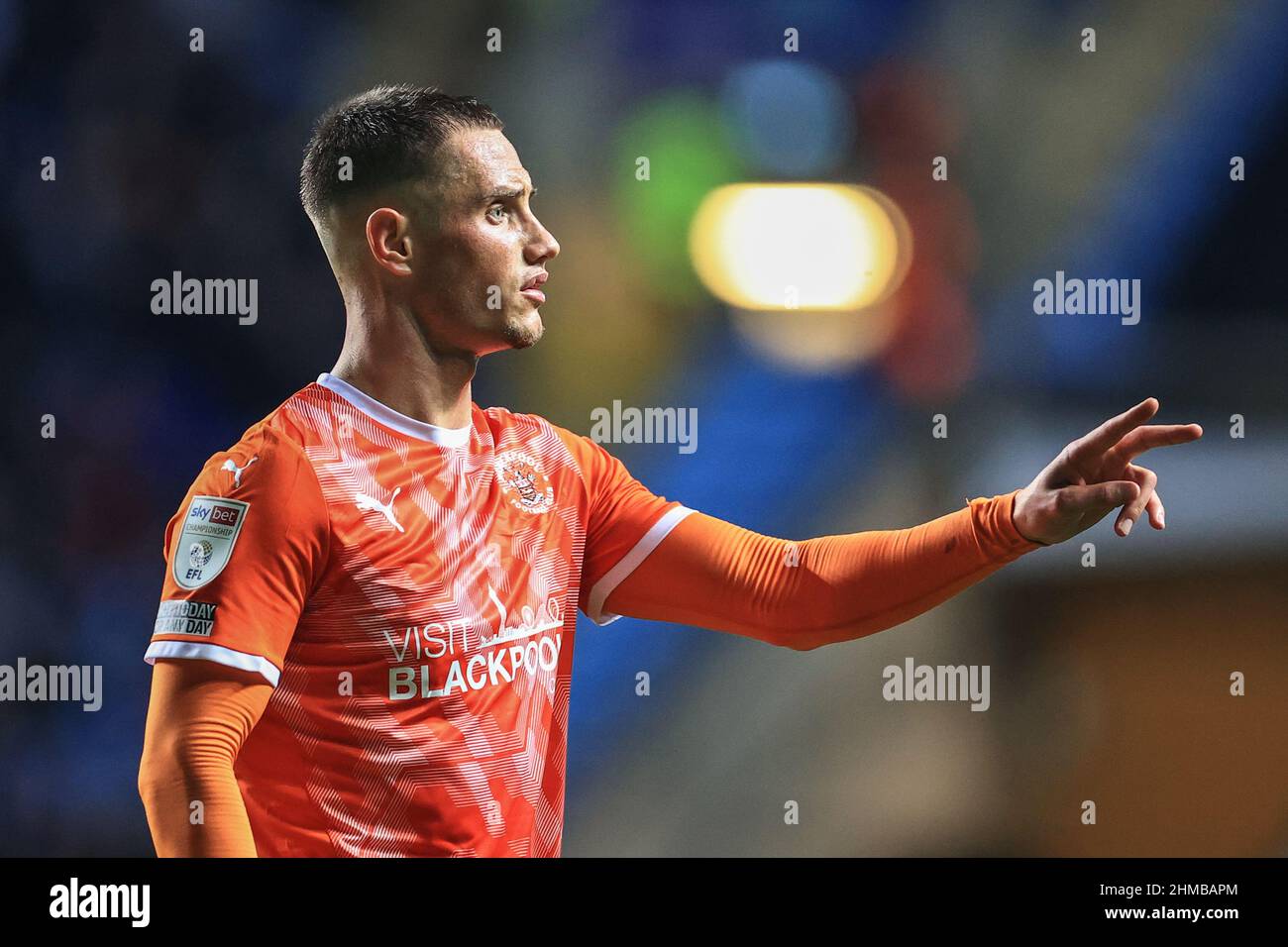 Jerry Yates #9 of Blackpool gives his team instructions Stock Photo - Alamy
