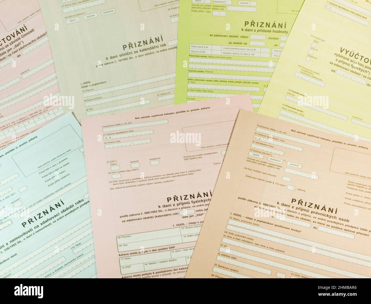 Unfilled form hi-res stock photography and images - Alamy