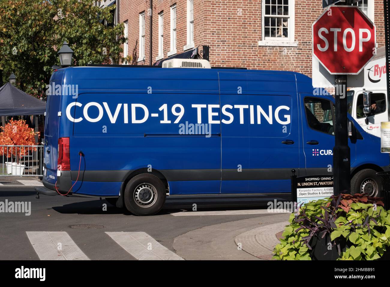 Van va hi-res stock photography and images - Alamy