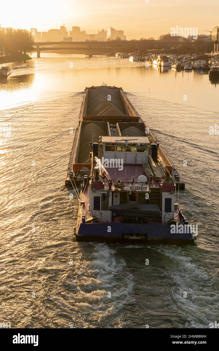 Paris, France - 01 30 2022: Quays of the Seine. View of the freight of ...