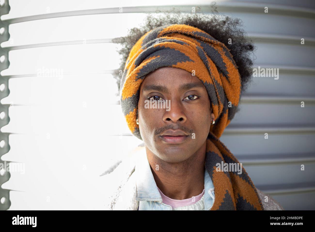 Boy turban hi-res stock photography and images - Alamy