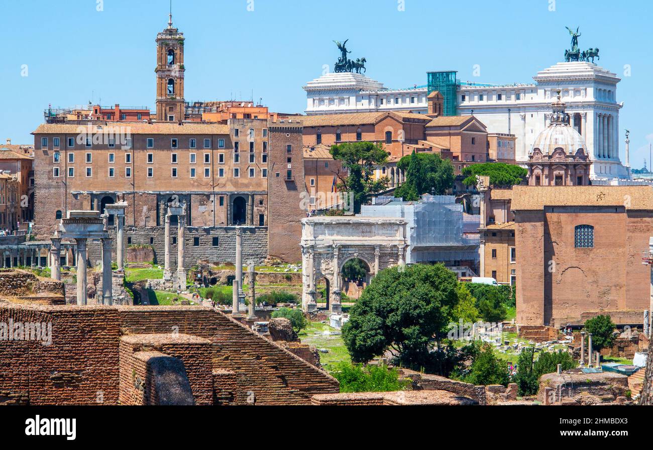 Roman Forum landscape from the Palatine Hill - Rome Stock Photo - Alamy