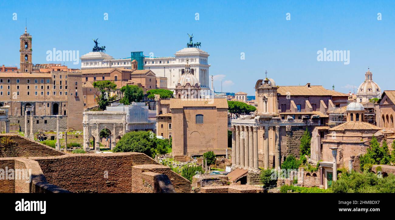 Roman Forum landscape from the Palatine Hill - Rome Stock Photo - Alamy