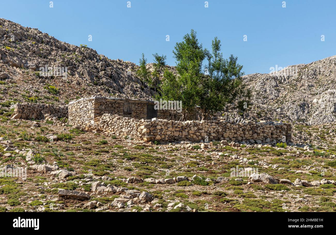 A country of stones, Taşeli Plateau. Taşeli Plateau is a karstic ...
