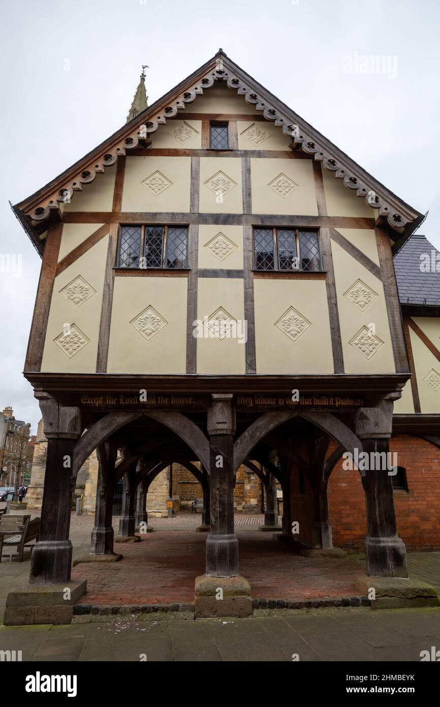 School built on stilts hi-res stock photography and images - Alamy