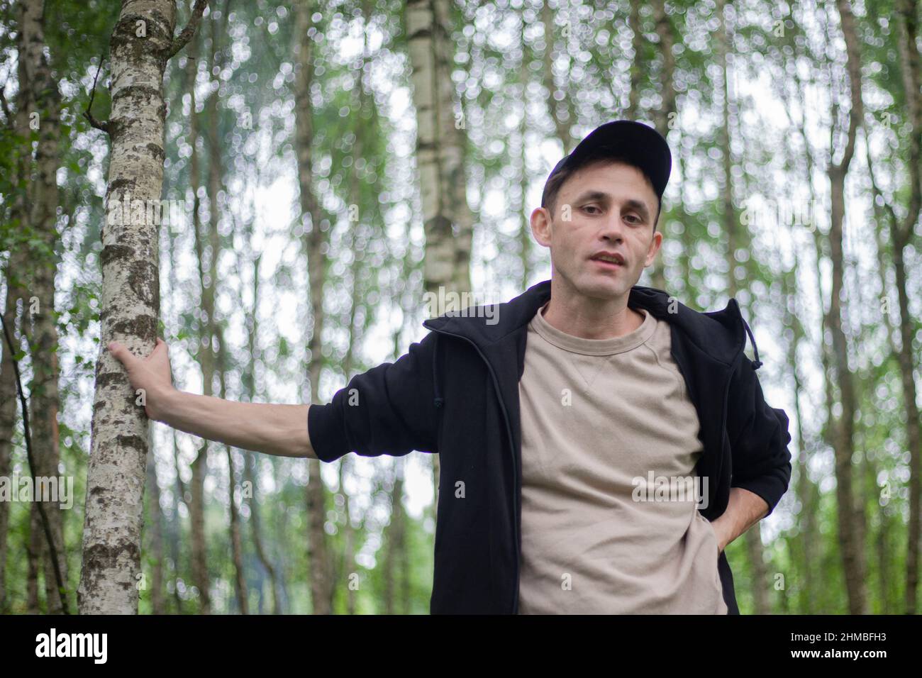 Black guy hiking hi-res stock photography and images - Alamy