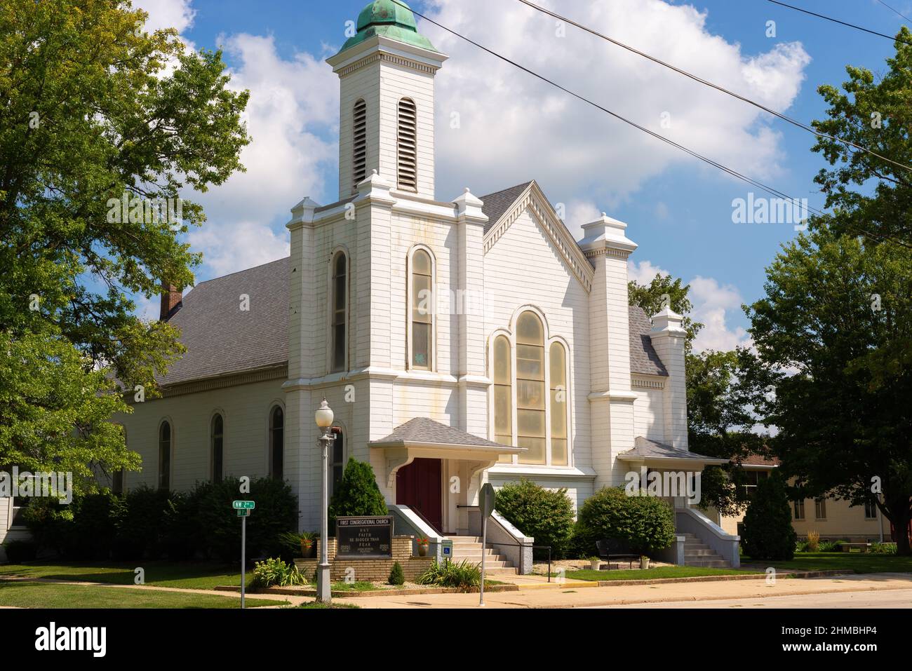 Beautiful front facade church hi-res stock photography and images - Alamy