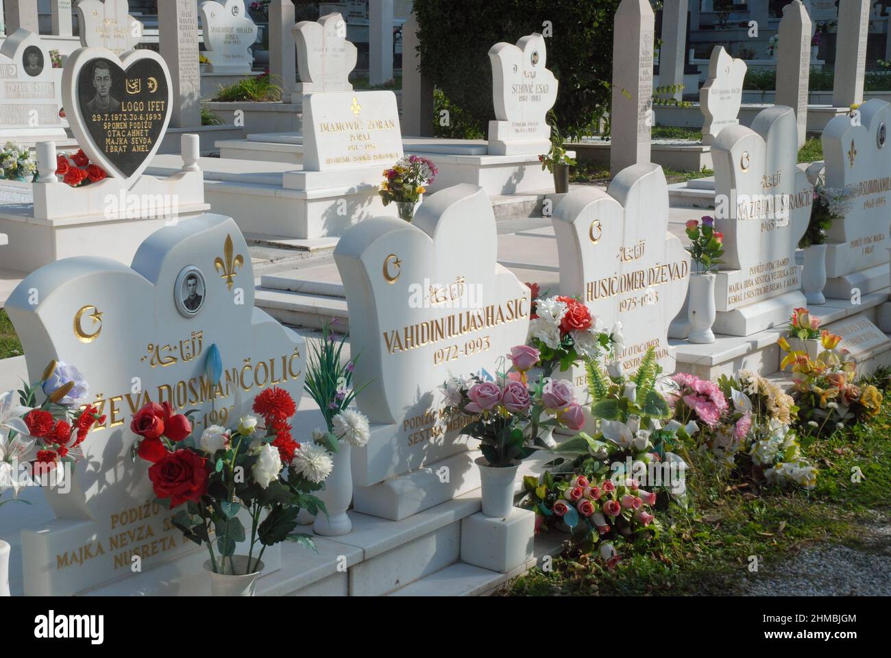 Pravoslavno groblje cemetery hi-res stock photography and images - Alamy