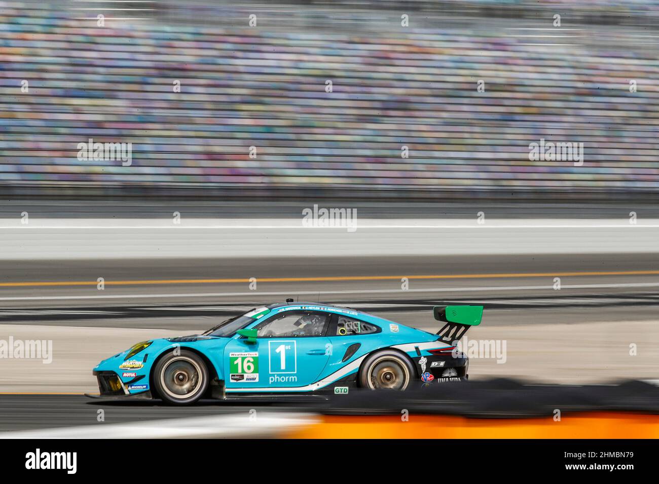 Daytona, Vereinigte Staaten. 21st Jan, 2022. Porsche 911 GT3 R, Wright ...