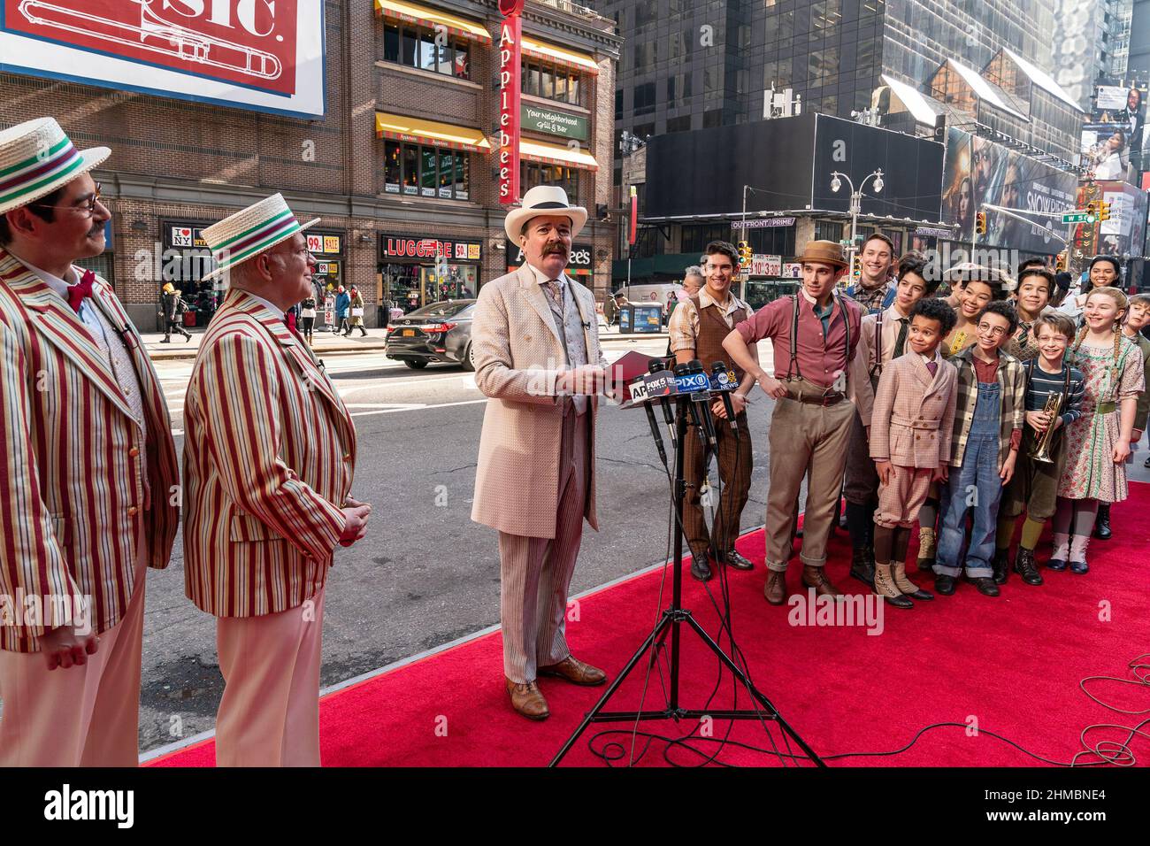 New York, USA. 08th Feb, 2022. Jefferson Mays who plays Mayor George ...