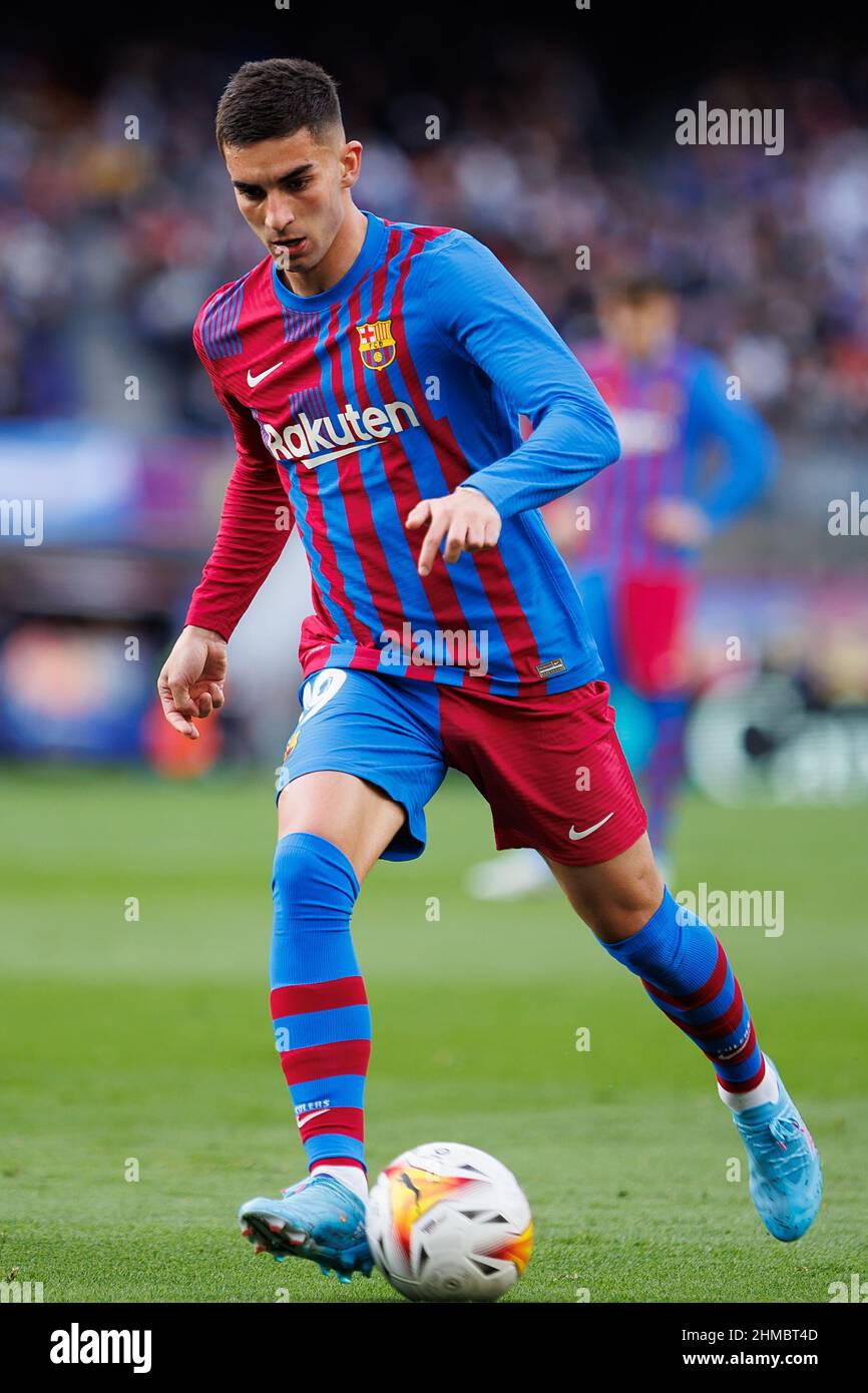 BARCELONA - FEB 6: Ferran Torres in action during the La Liga match ...