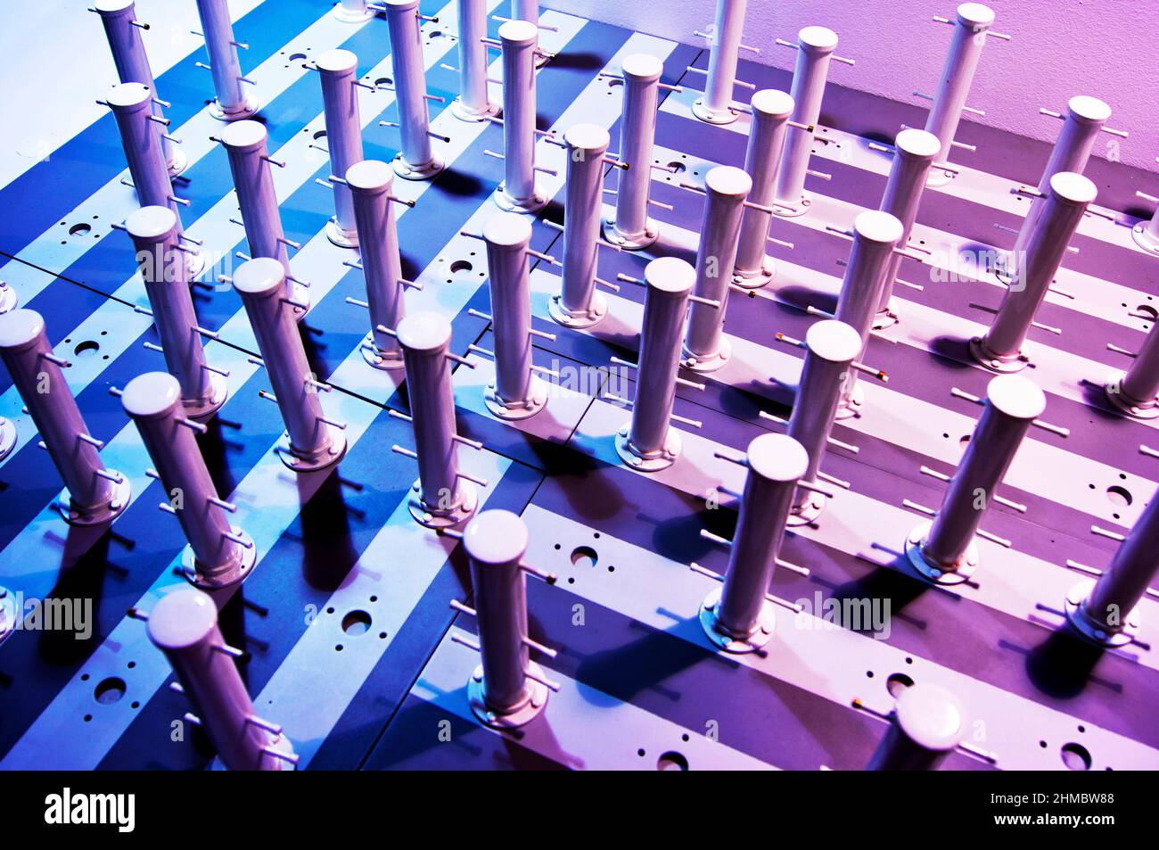 Phased array antenna Stock Photo - Alamy