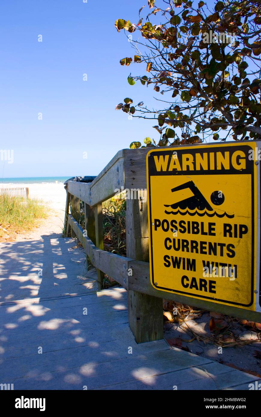 Warning sign on Florida beach Stock Photo - Alamy