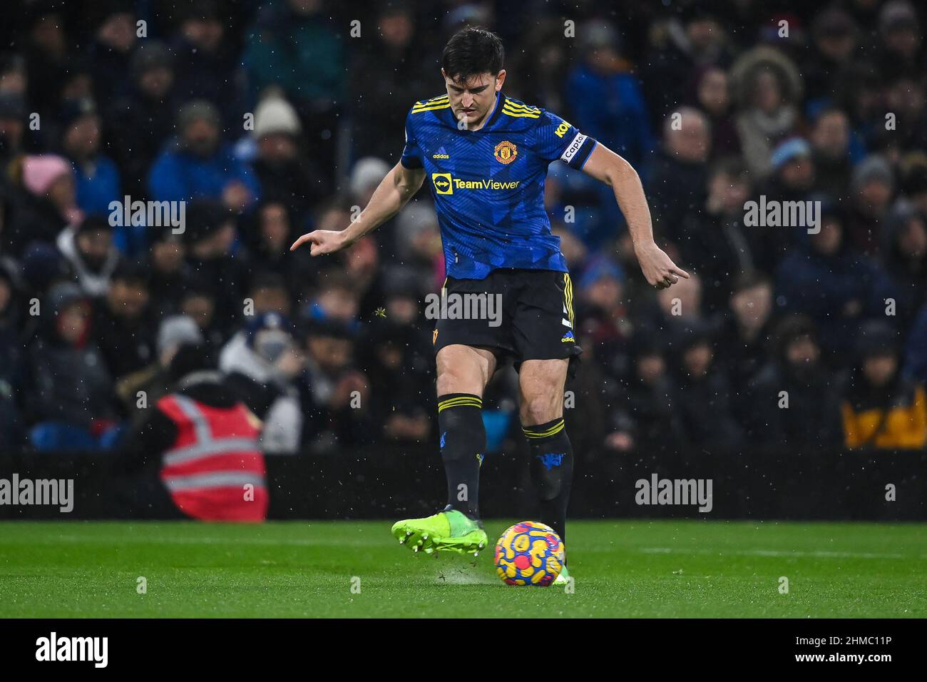 Harry Maguire #5 of Manchester United passes the ball Stock Photo - Alamy