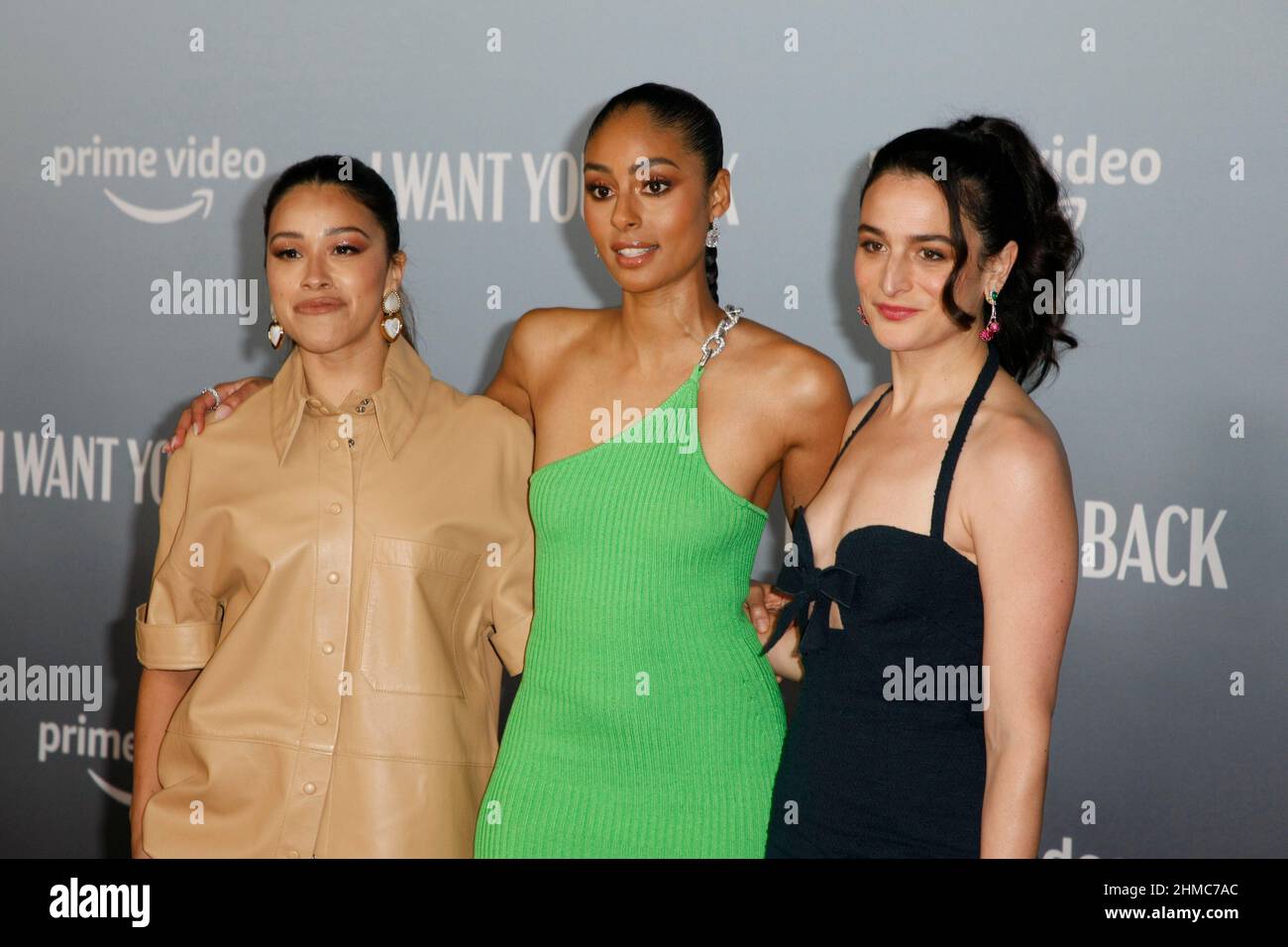 Gina Rodriguez Clark Backo And Jenny Slate Attend The Los Angeles Premiere Of Amazon Primes I