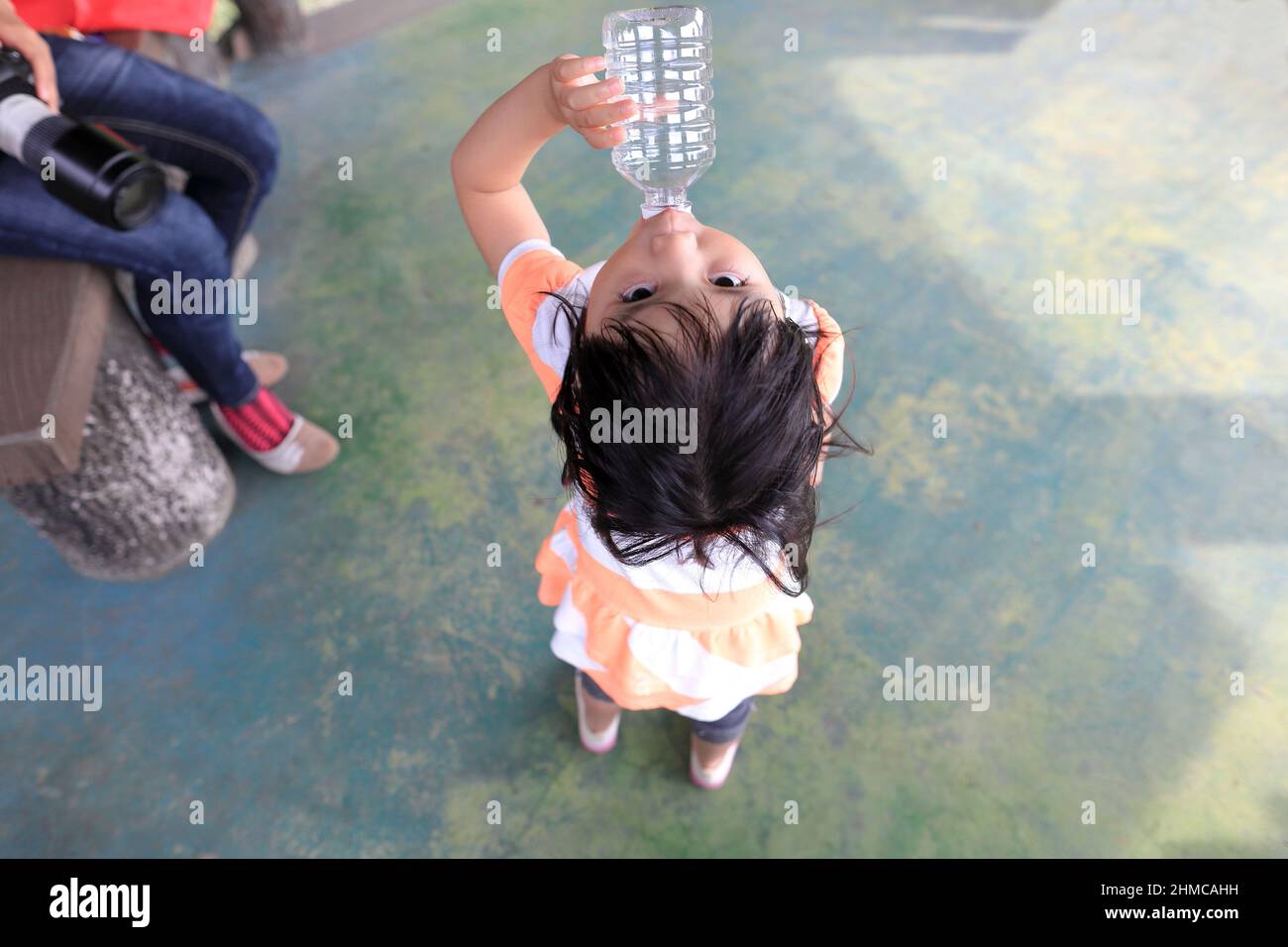 Bending color hi-res stock photography and images - Alamy