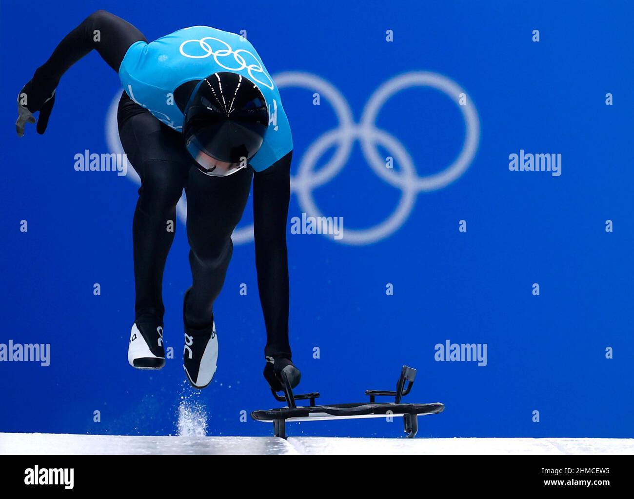 Mens skeleton olympic sliding centre hi-res stock photography and ...