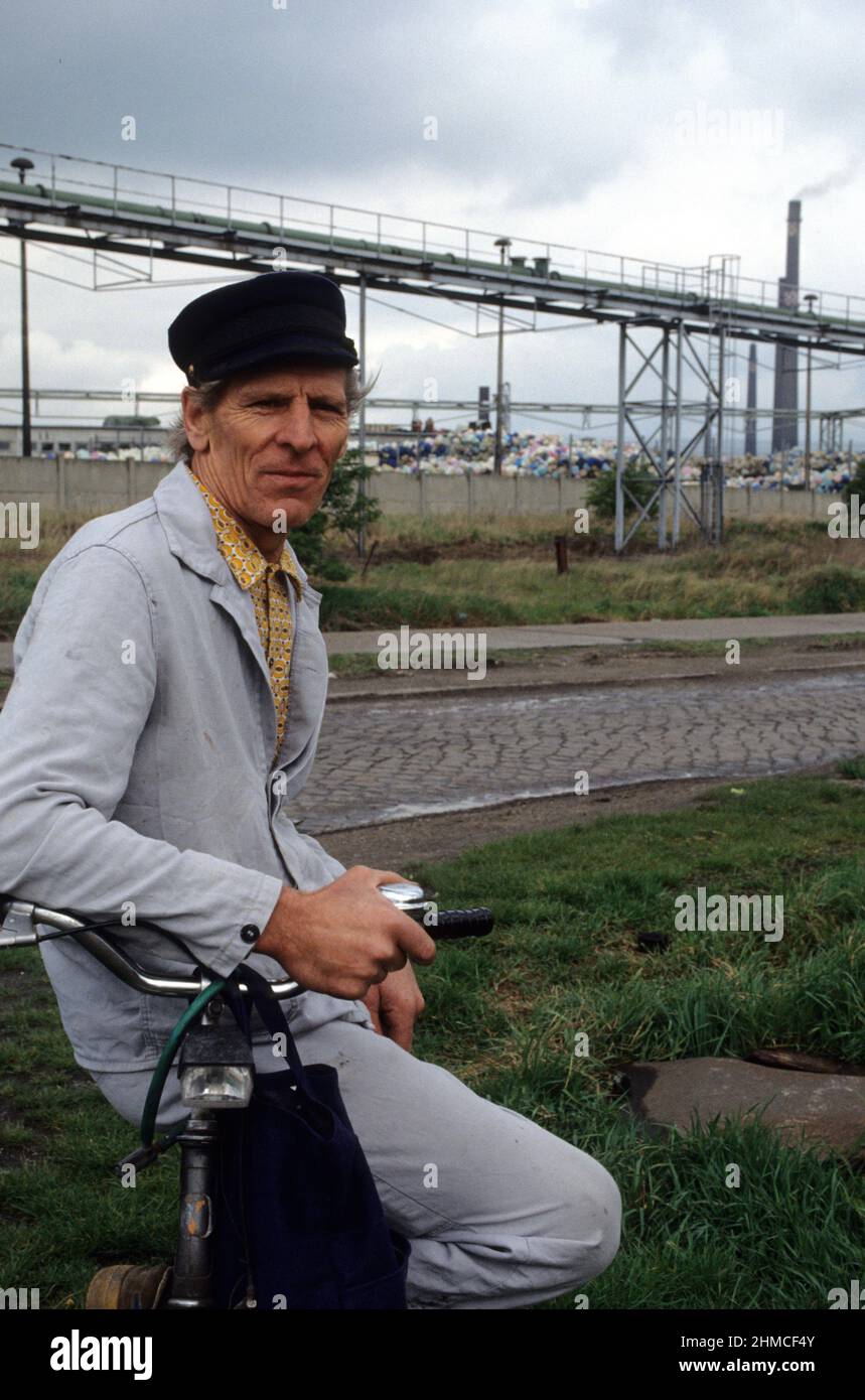 Allemagne de l'est pollution a Bitterfeld Mai 1990 Stock Photo - Alamy
