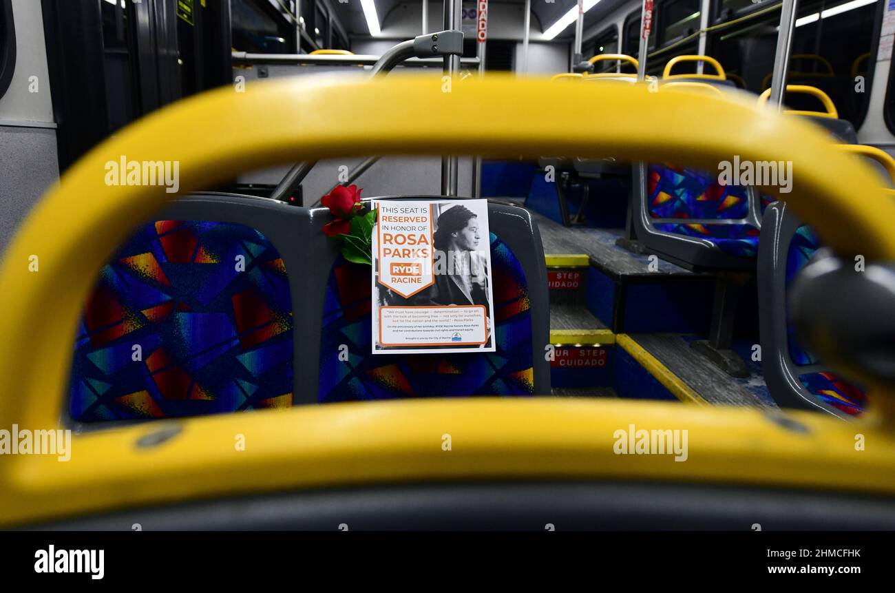 Racine, Wisconsin, USA. 3rd Feb, 2022. JosÃ © Lopez places placards and ...