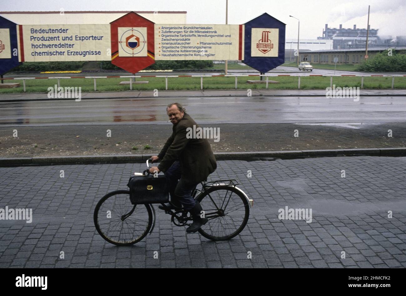 Allemagne de l'est pollution a Bitterfeld Mai 1990 Stock Photo - Alamy