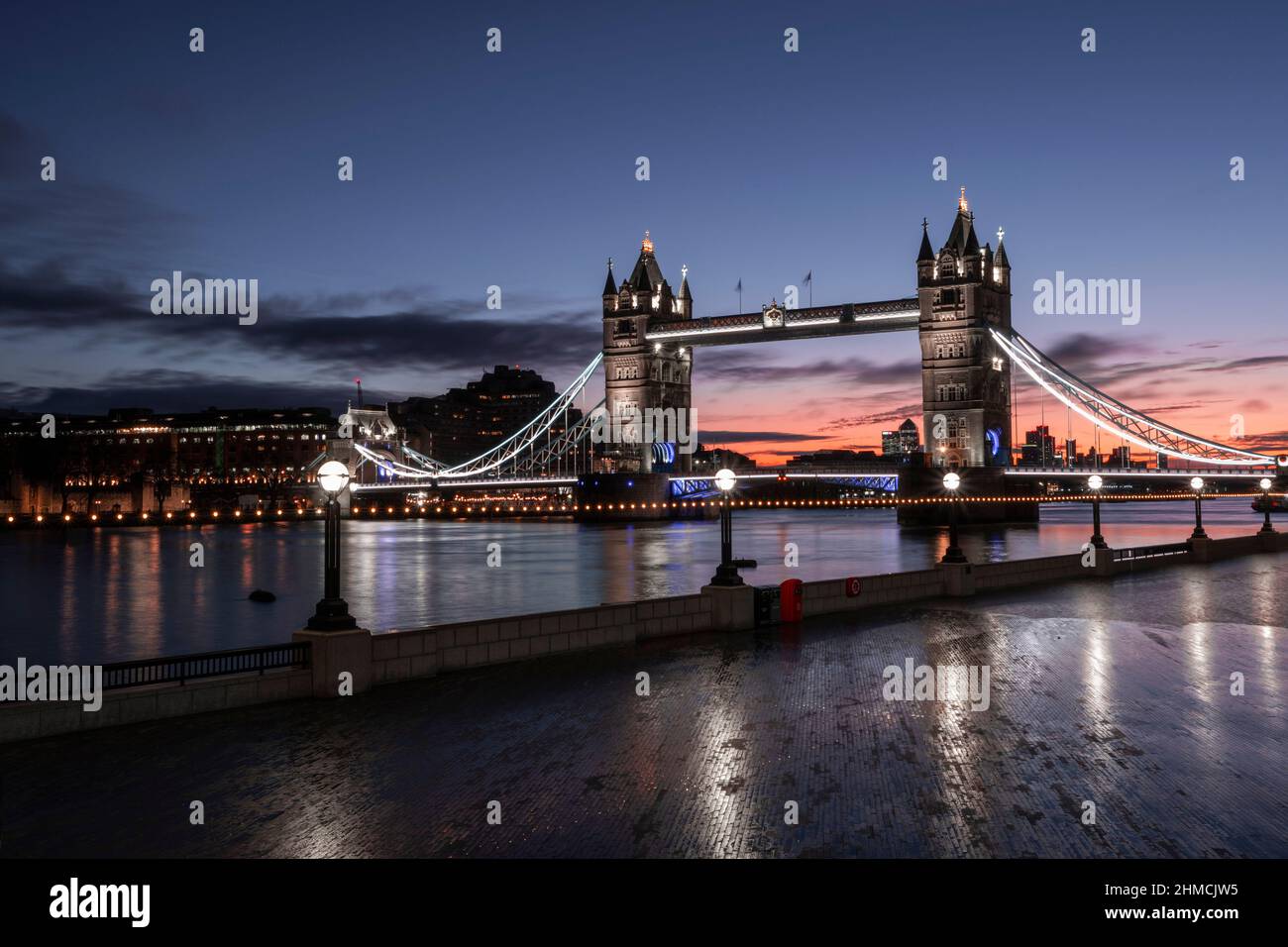 Light up london hi-res stock photography and images - Alamy