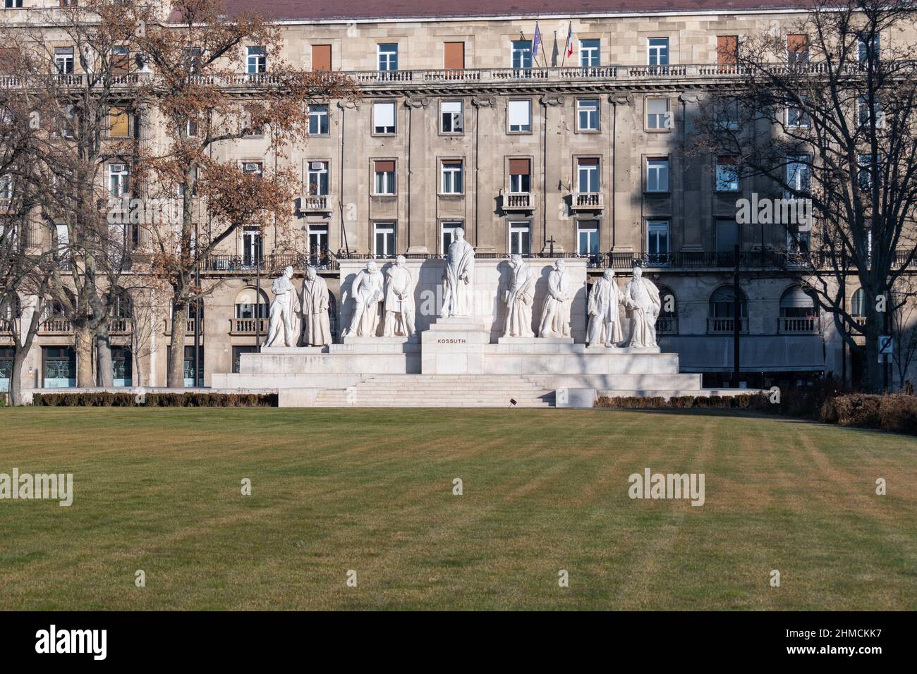 Kossuth Memorial is public monument dedicated to former Hungarian ...