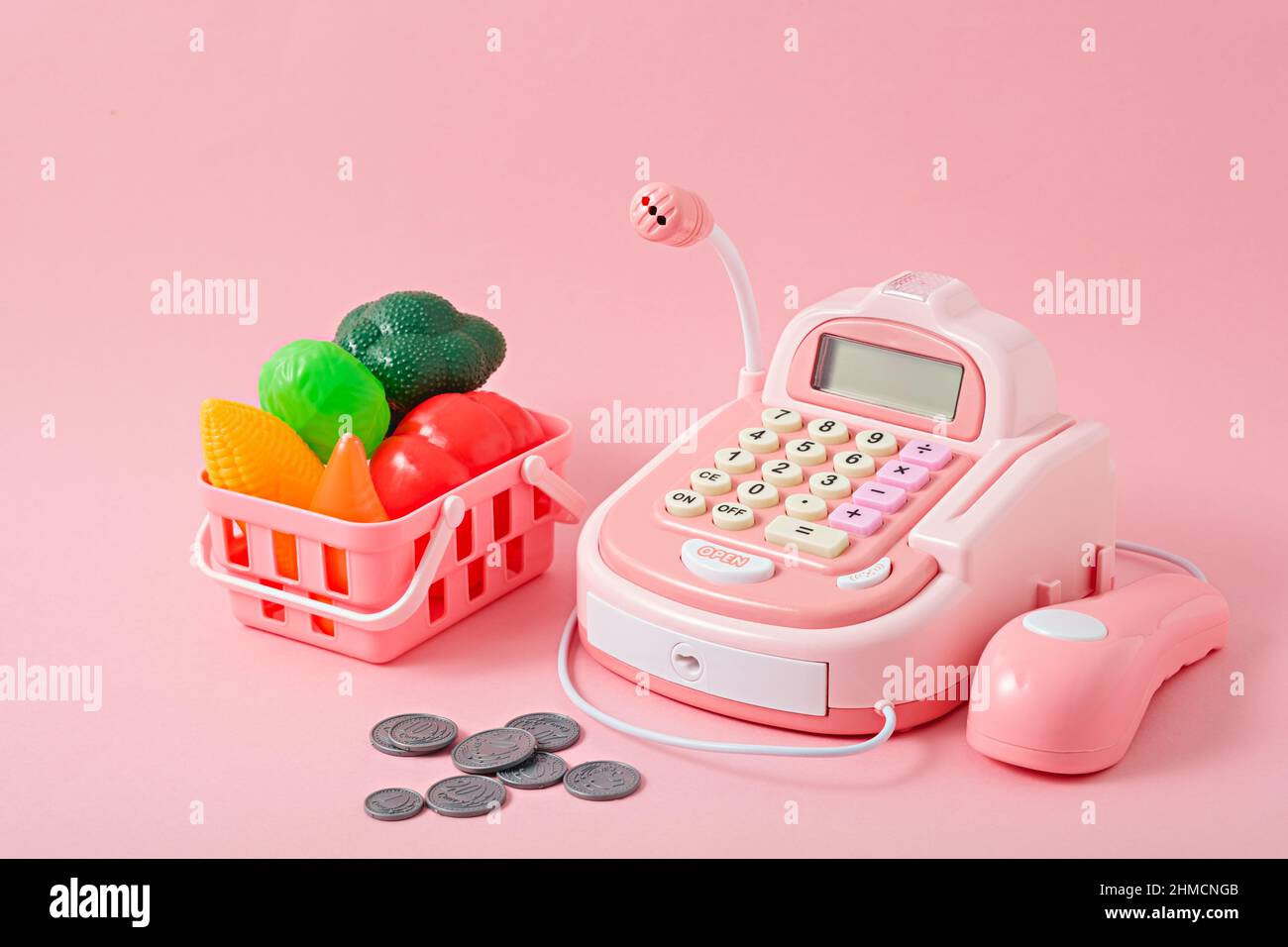 Child play cash register hi-res stock photography and images - Alamy