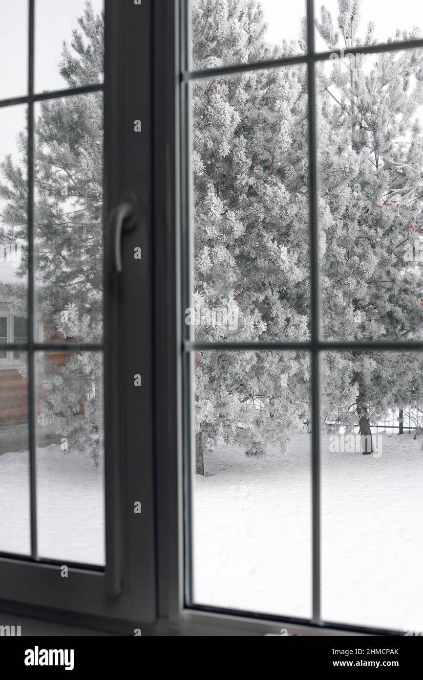 Frames view of beautiful countryside hi-res stock photography and ...