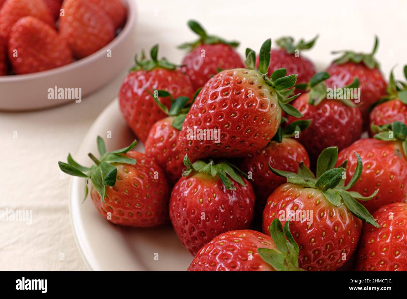 Strawberry fruit juice hi-res stock photography and images - Alamy