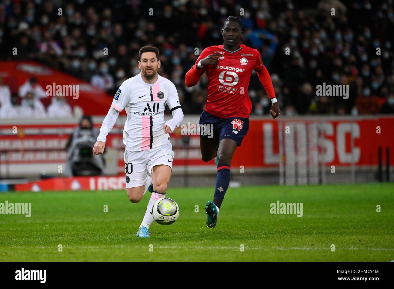 Lille- PSG Lionel Messi in action during the match between LOSC and ...