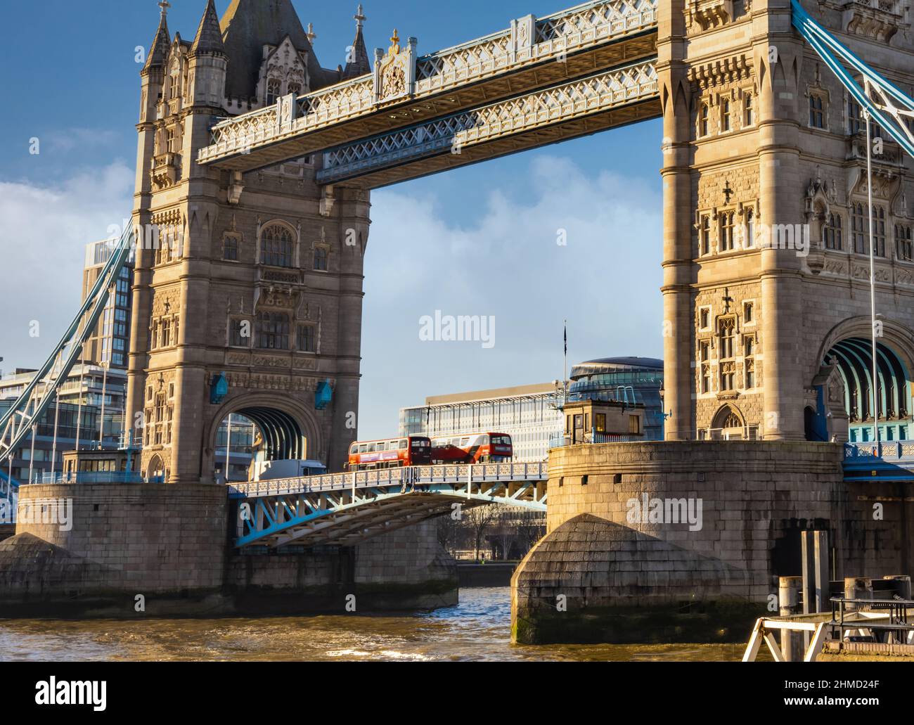 Tower Bridge, London buses, Thames Stock Photo - Alamy