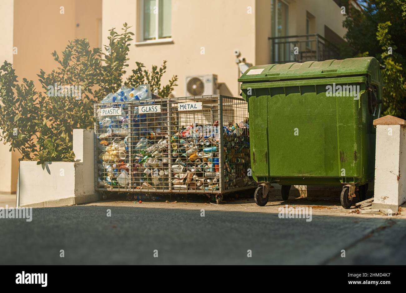 Garbage cage hi-res stock photography and images - Alamy