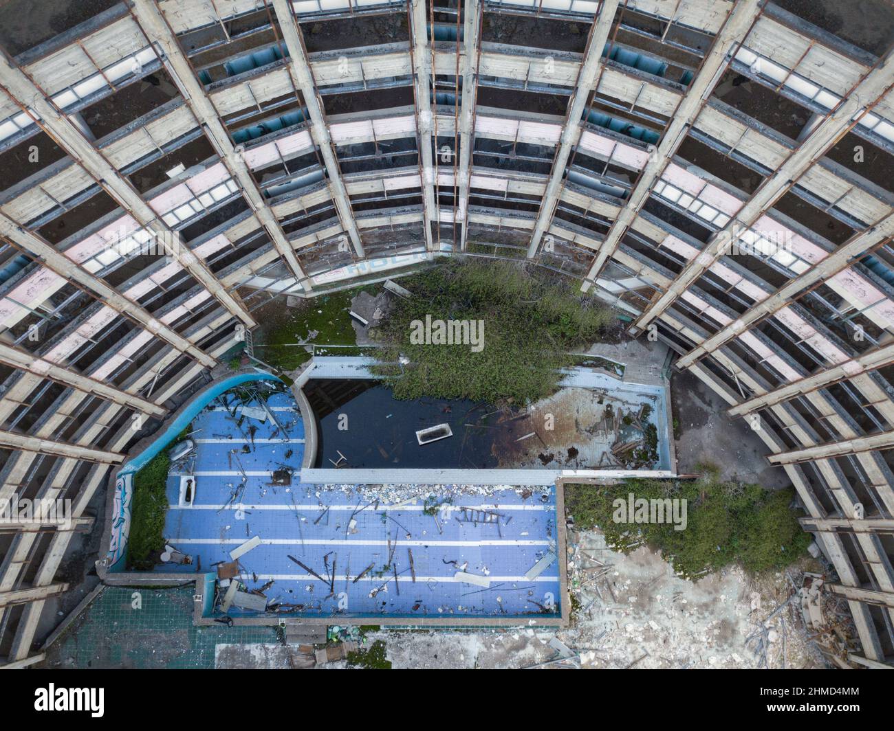 Abandon architecture hi-res stock photography and images - Alamy