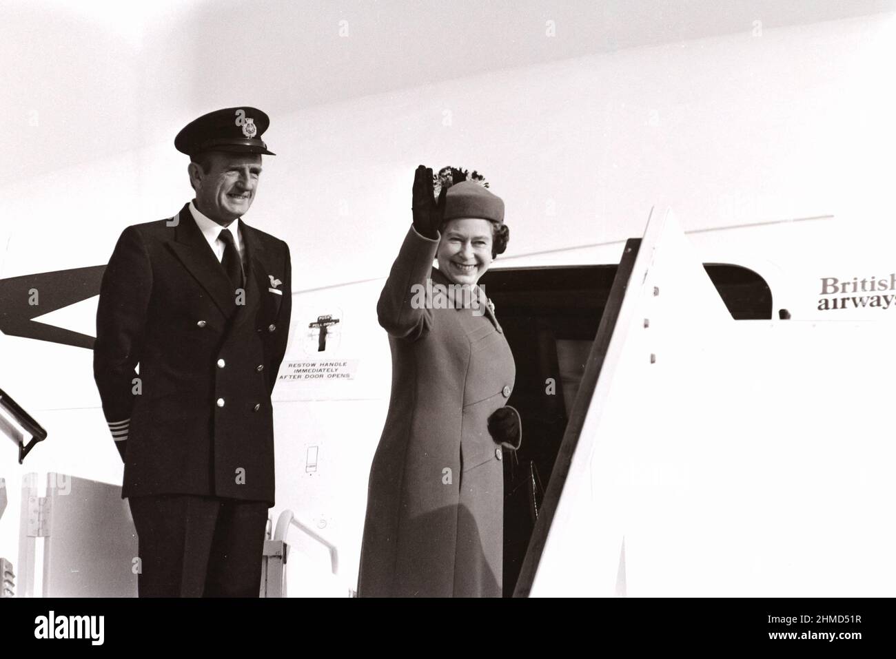 Queen Elizabeth II waving 1983 October 18th, arriving from Balmoral at ...
