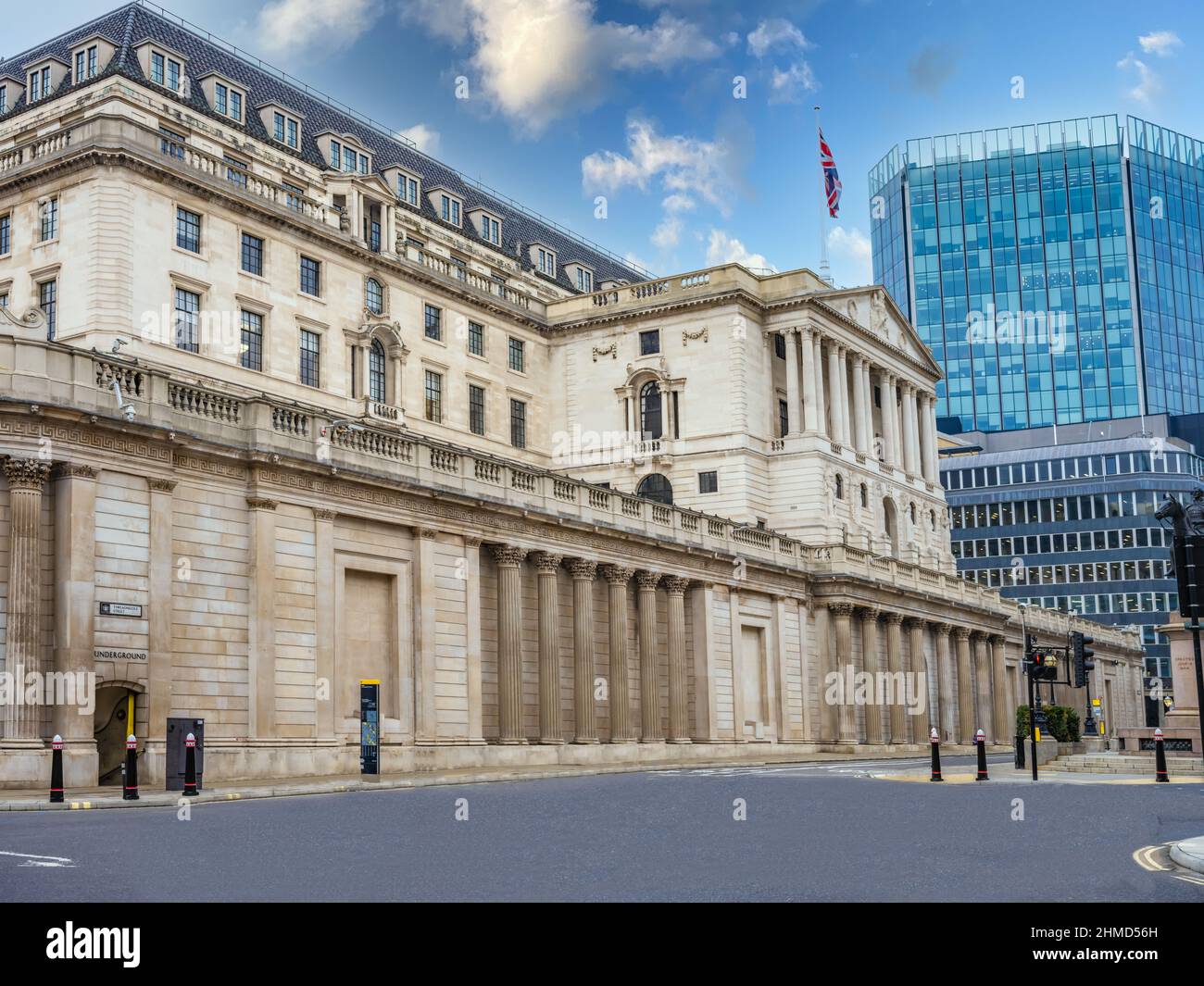 Bank of England, London, on Threadneedle Street Stock Photo - Alamy