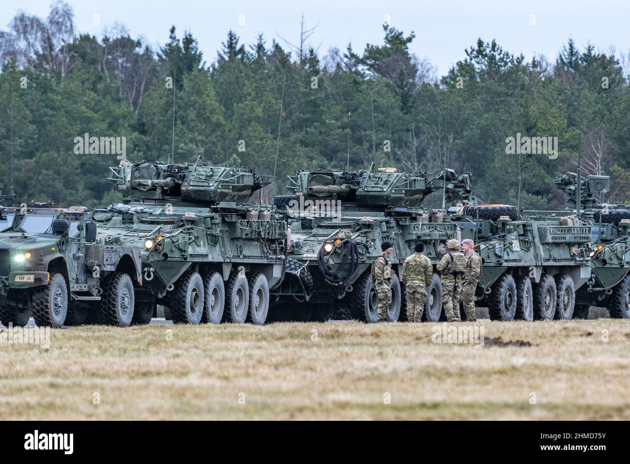 Army training grounds hi-res stock photography and images - Alamy