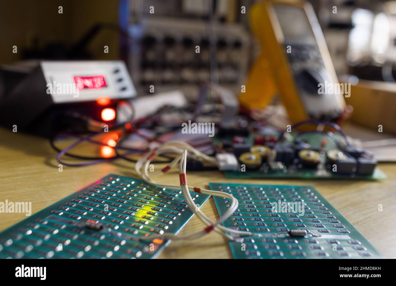 Set of chips on microcircuit board for contemporary TFT displays in ...