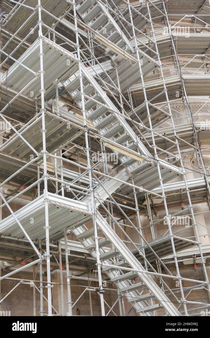 Without scaffolding hi-res stock photography and images - Alamy