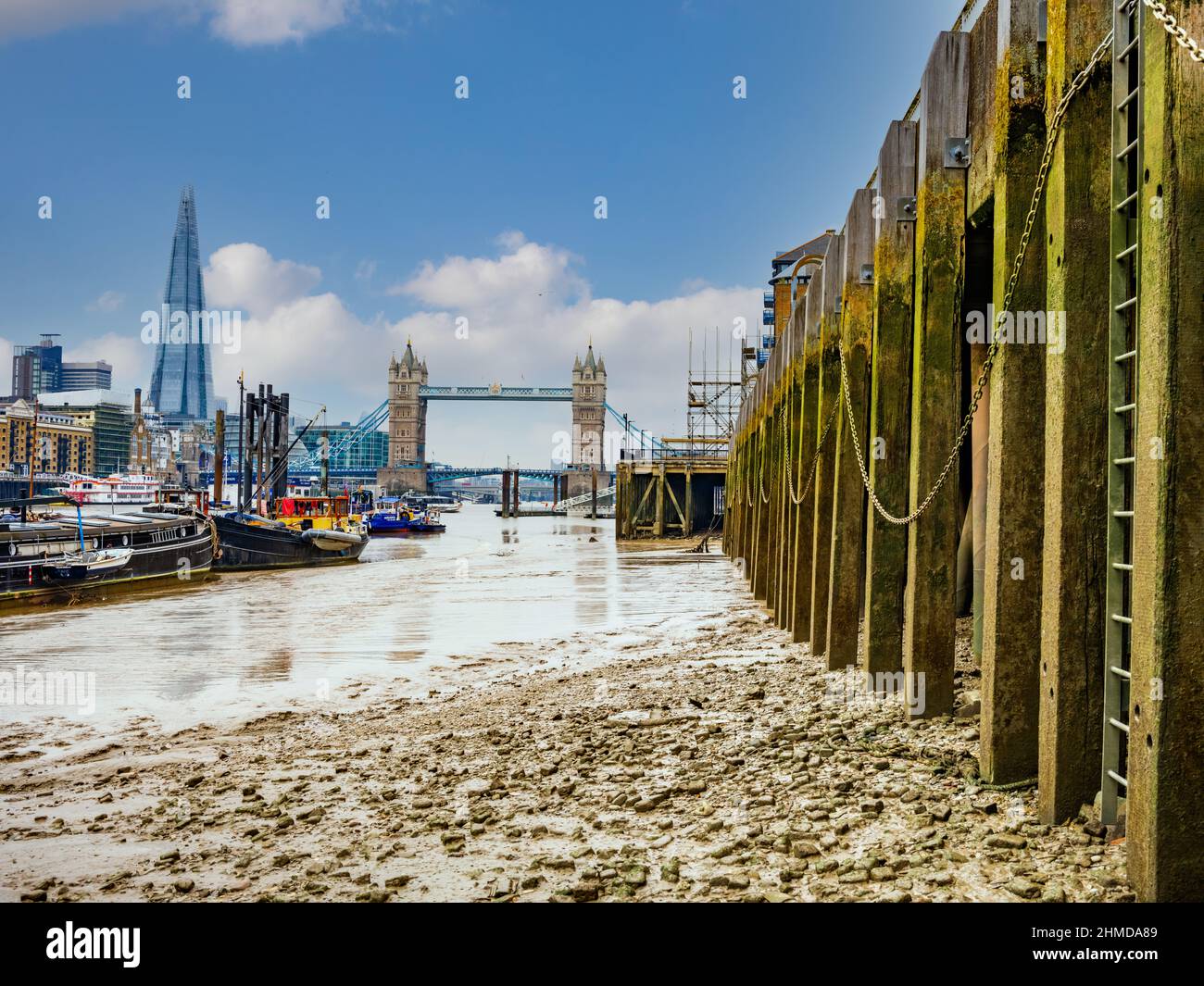 Old mother thames hi-res stock photography and images - Alamy