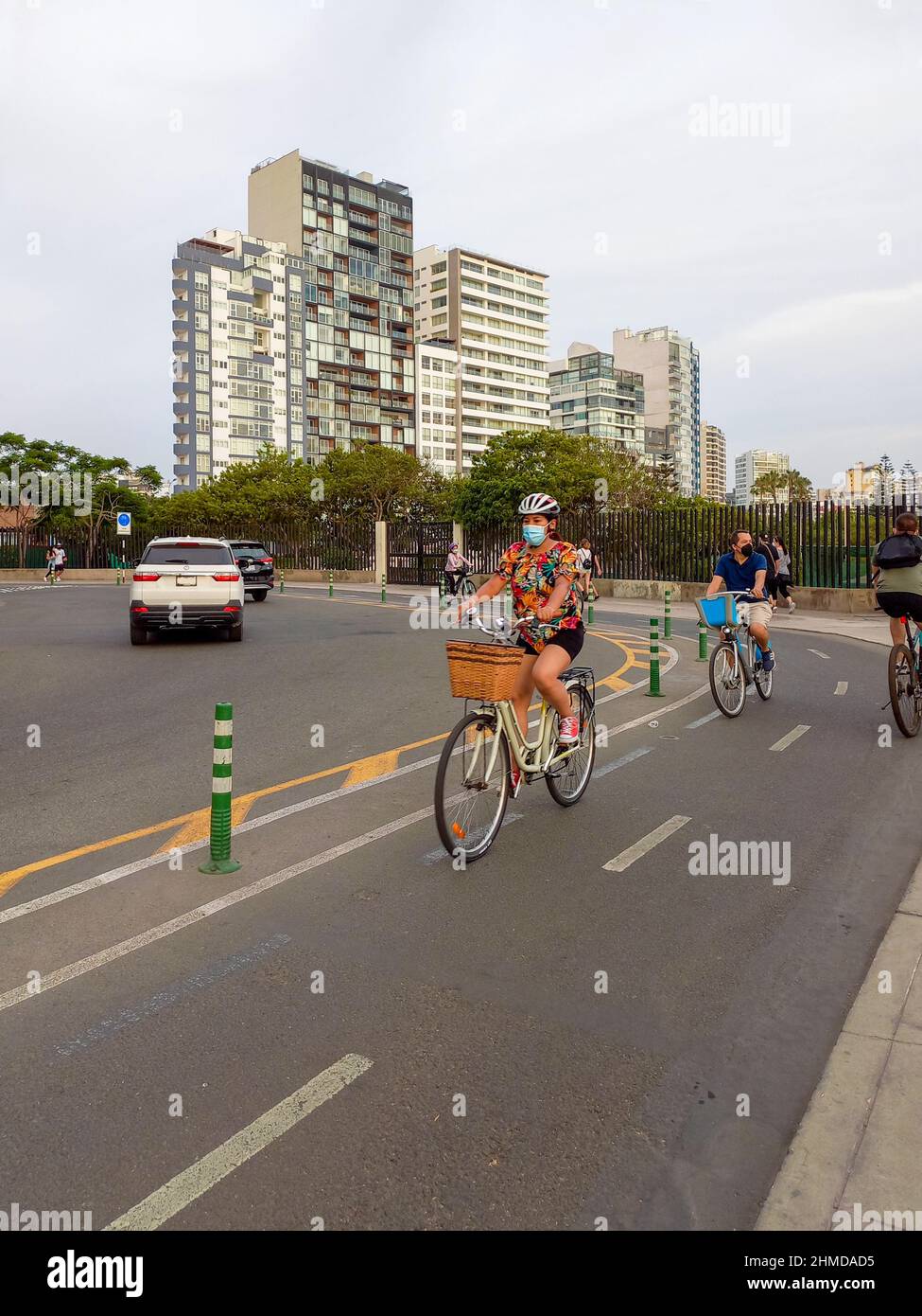 Bike lane miraflores hi-res stock photography and images - Alamy