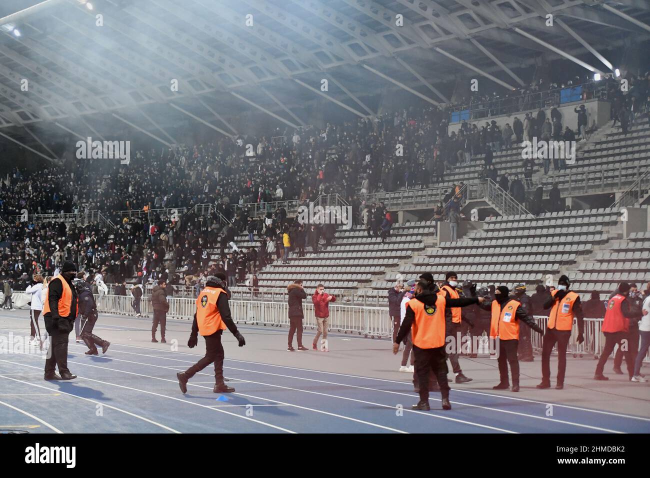 Hooligans lyonnais hi-res stock photography and images - Alamy
