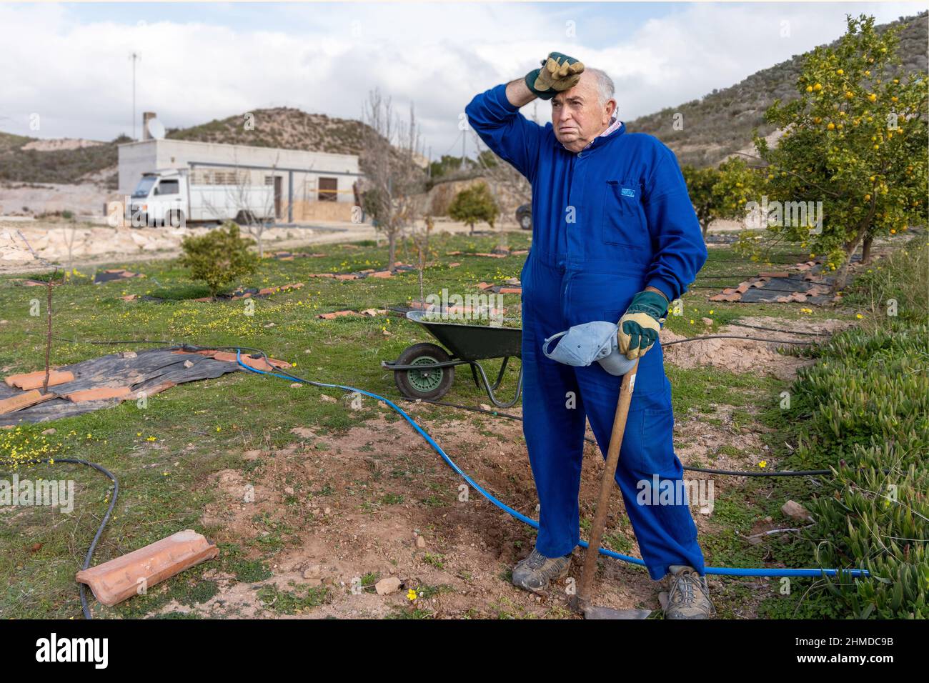 Farmer taking a break hi-res stock photography and images - Alamy